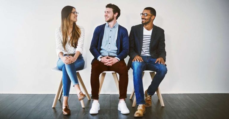 How to Impress a Guy – A Comprehensive Guide for Women