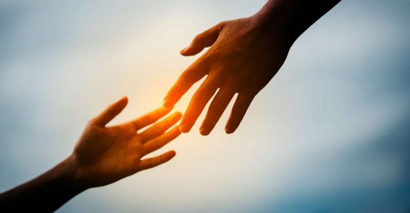 Signs that You’ve an Unexplainable Connection with Someone and How to ...