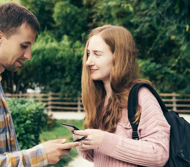 Does He Like Me - 50 Signs That Will Reveal the Truth